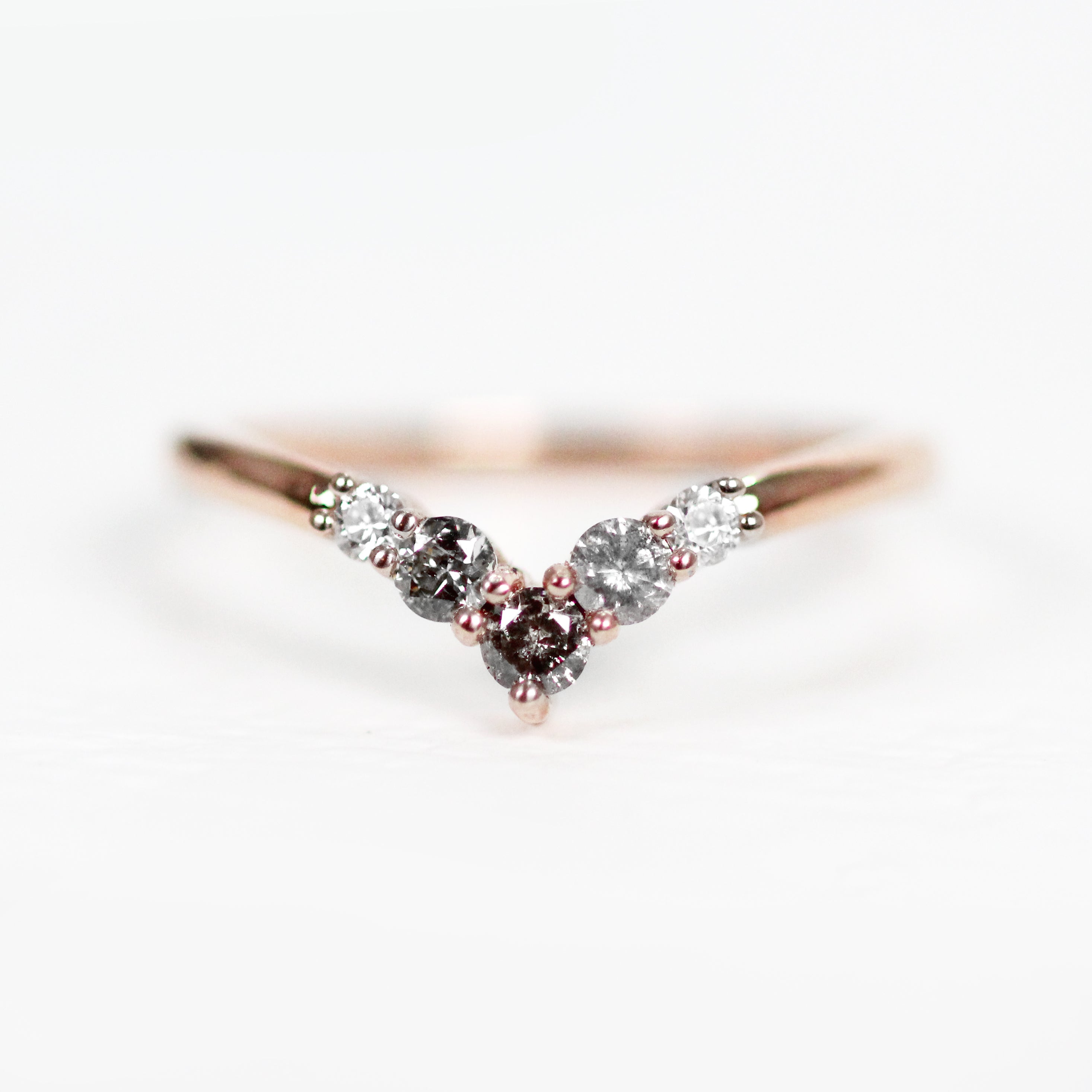 Rhiannon - Contour V-Shape Diamond Band with Gray Diamonds in Your Cho ...